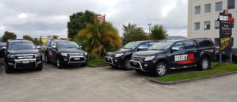 Selectlok NZ | Locks, Latches, Fasteners, Hinges, Rubber Seals, Gas Struts